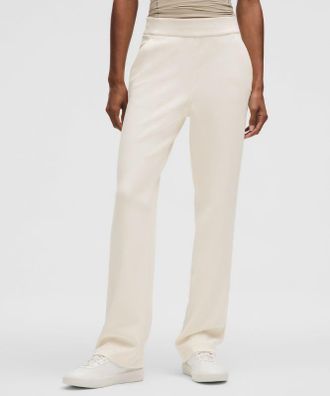 lululemon Softstreme Hose mit geradem Bein und hohem Bund Normale L&auml;nge f&uuml;r Frauen - Gr&ouml;&szlig;e XL in Light Ivory