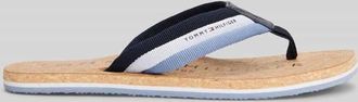 Tommy Hilfiger Zehentrenner mit Logo Detail und Kork-Fu&szlig;bett