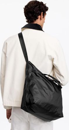 Arket Ripstop-Kuriertasche -Schwarz