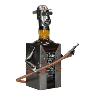 Metalika Whiskey Flaschenhalter, Feuerwehrmann 15x22x15 cm Alkoholst&auml;nder, Metallm&auml;nnchen, Handarbeit, Handmade, Stahlfigur Fireman, Geschenkidee, Handgefertig