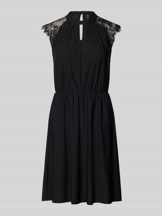 Vero Moda Tailliertes Freizeitkleid mit Spitzenbesatz Modell MILLA