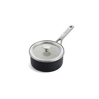 KitchenAid Steel Core Enamel Stielkasserolle mit Deckel (16cm/1,3l), deutsche Emaille, Induktionsgeeignet, backofenfest, spülmaschinenfest, Schwarz Matt