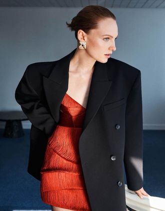 Asos Minikleid mit Eins&auml;tzen und Fransen in Ziegelrot