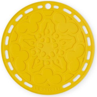 LE CREUSET Le Creuset Untersetzer Tradition aus Silikon, Hitzebeständig bis 250°C, Ø 20 cm, Nectar, 42401206720000
