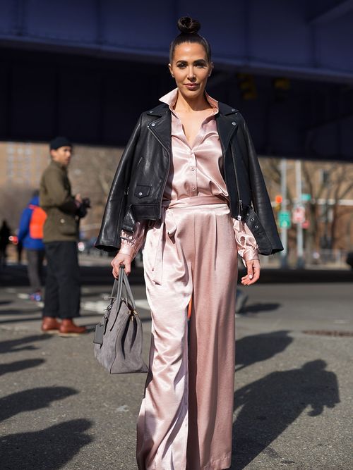 pantalon large satin rose