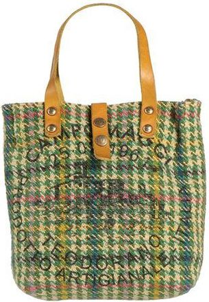 Campomaggi SACS - Sacs &agrave; main sur YOOX.COM