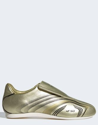 adidas Originals baskets Taekwondo F50 dor&eacute;es