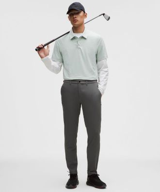 lululemon ABC Golfhose im Slim Fit f&uuml;r M&auml;nner - 81 cm - Gr&ouml;&szlig;e 29 in Onyx Grey