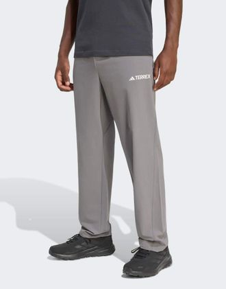 adidas Terrex Multi Liteflex Hose in Grau