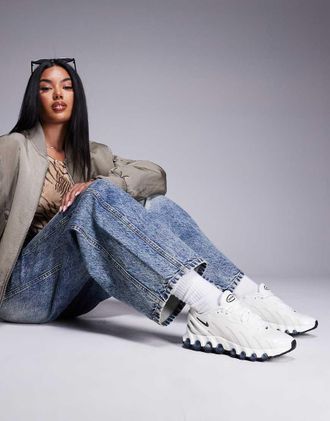 Nike Air Max DN8 - Baskets - Blanc cassé/noir