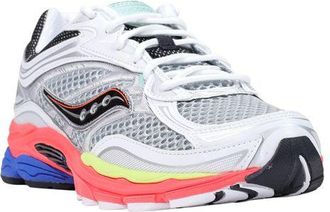 Saucony ProGrid Omni 9 Sneakers - White