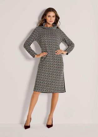 Madeleine Midikleid Kleid mit Grafik-Jacquard und Rollkragen H-Linien-Kleid mit Schalkragen und langen &Auml;rmeln