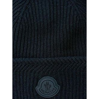 Moncler M4281 Ribbed Cashmere-Wool Knit Beanie - Black