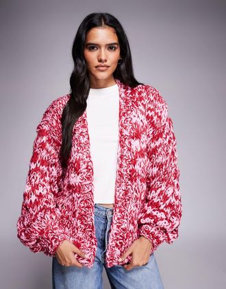 Kiwi & Co Love Note - Gilet ample en maille &agrave; points bulles tricot&eacute; &agrave; la main avec manches ballon - Rouge et rose