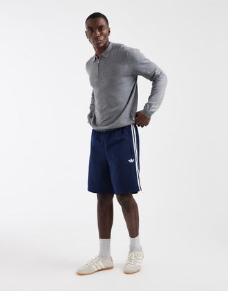 adidas Originals Firebird - Shorts in Marineblau