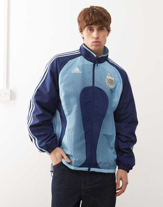 adidas adidas Football - Coupe du monde 2026 - Argentine - Veste de surv&ecirc;tement ext&eacute;rieur - Bleu marine