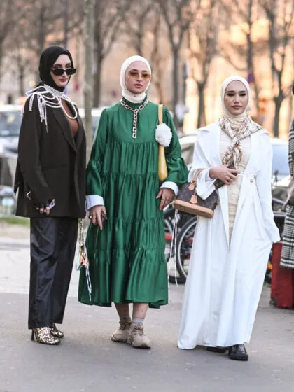 Mode modeste : 5 tenues d’été pour se couvrir avec style