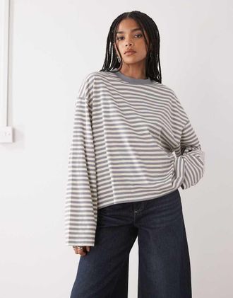 Lioness Bloom - T-shirt coupe carr&eacute;e en coton m&eacute;lang&eacute; ray&eacute; &agrave; manches longues et col ras de cou - Cendr&eacute;-Multicolore