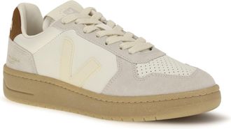Veja V-82 Sneakers