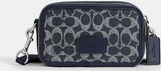 Coach Wyatt Umh&auml;ngetasche Aus Signature-Canvas