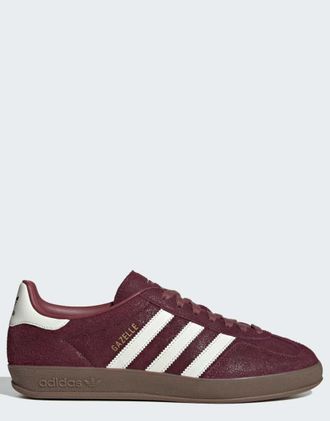 adidas Originals Gazelle Indoor-Sneaker in Burgunderrot und Wollwei&szlig;-Braun