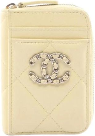 Chanel Porte-monnaie vintage doccasion - Femme - Pre-owned - Jaune - Taille: ONE Size