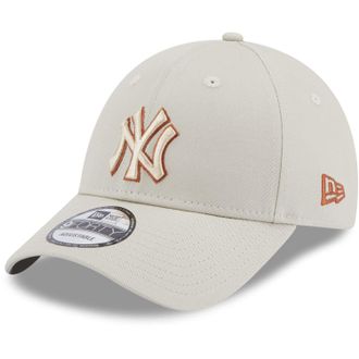 New Era 9Forty Strapback Cap - Outline New York Yankees