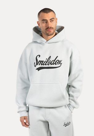 Smilodox Hoodie Lorik, Oversize Kapuzenpullover mit gro&szlig;em Frontprint auf der Brust weicher und flauschiger Stoff K&auml;ngurutasche Pulli Alltag Streetstyle