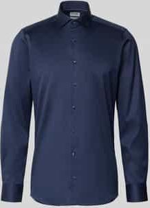 Olymp Level 5 Slim Fit Business-Hemd in unifarbenem Design mit Kentkragen