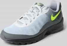 Nike Sneaker mit Logo-Print Modell Air Max Invigor