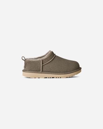 UGG Classic Micro Boot f&uuml;r Kinder in Dried Oregano, Gr&ouml;&szlig;e Wildleder