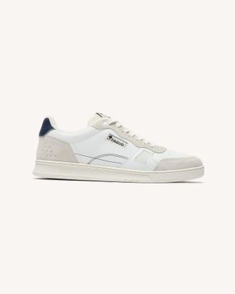 Faguo Baskets cuir blanc, bleu et su&egrave;de