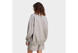 adidas Originals Sweatshirt ESS FL CRW OS mit Rundhalsausschnitt, ohne Verschluss, in normaler Schnittform