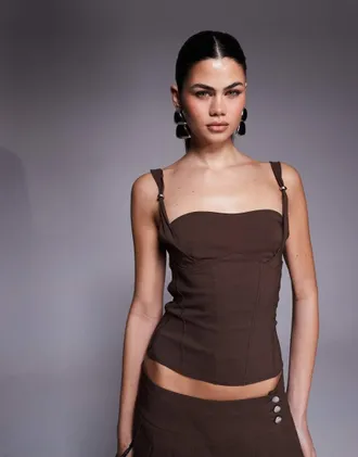 I.AM.GIA Idez - Top corset densemble avec coutures apparentes et bretelles &agrave; d&eacute;tails m&eacute;talliques - Marron-Brown