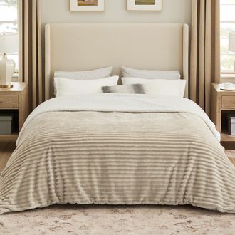 Bedsure Sherpa Decke Beige - Warme Dicke Kuscheldecke Flauschig, Sofadecke Couchdecke Winterdecke, Wohndecke 220x240 cm XXL Wohn- & Kuscheldecken