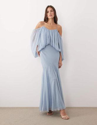 Asos Robe longue &agrave; corsage bouffant et manches fendues avec jupe ample &agrave; godets - Bleu clair