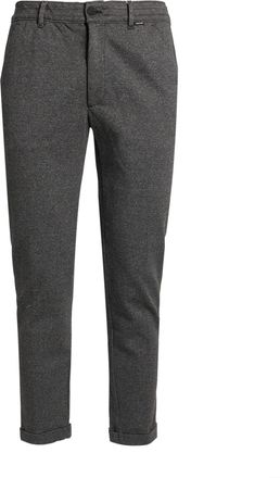 Calvin Klein HOSEN & R&Ouml;CKE - Hosen auf YOOX.COM