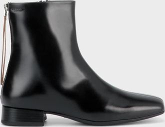 Vagabond Shoemakers Mona bottines plates &agrave; bout carr&eacute; en cuir noir