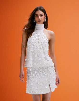 Asos Mini-jupe densemble en lin m&eacute;lang&eacute; orn&eacute;e de faux coquillage et de sequins - Cr&egrave;me-Blanc