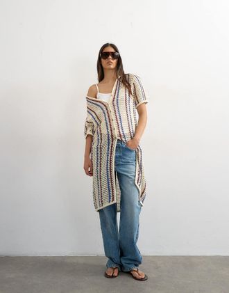 Topshop Robe mi-longue ray&eacute;e en maille ajour&eacute;e avec col polo - &Eacute;cru-Neutral