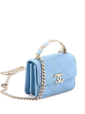 Chanel Coco Clutch mit gesteppter Kette und Henkel aus Lammleder - Blau
