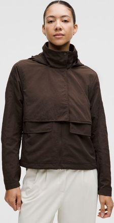 lululemon Always Effortless Jacke f&uuml;r Frauen - Gr&ouml;&szlig;e 10 in Walnut Crunch