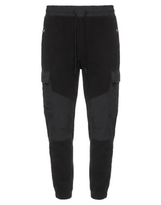 Moncler HOSEN & R&Ouml;CKE - Hosen auf YOOX.COM