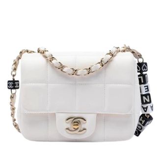 Chanel Sac bandouli&egrave;re matelass&eacute; en cuir dagneau Pre-owned - Femme - Pre-owned - Blanc - Taille: ONE Size