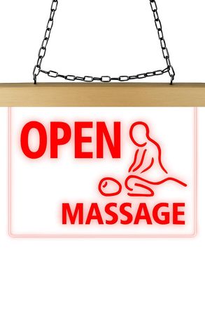 Indigos UG LED Lampen - Leuchtschild - OPEN Massage - graviert - 26x20 cm zum H&auml;ngen an Wand oder Scheibe - LED Schild beleuchtet f&uuml;r B&uuml;ro Laden Praxis Studio Sc