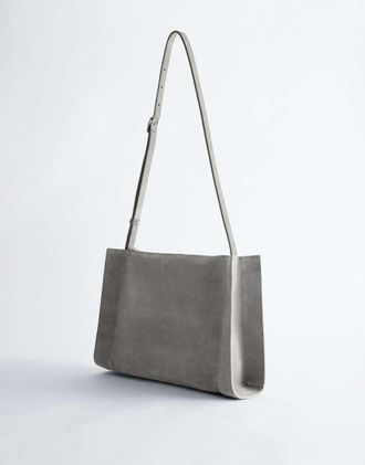 & Other Stories grand sac matelass&eacute; en daim v&eacute;ritable gris