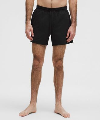 lululemon Badeshorts Mit Liner für Männer - 13 cm - Größe 2XL in Black