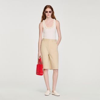 Sandro Rippstrickpullover mit Perlenrosen