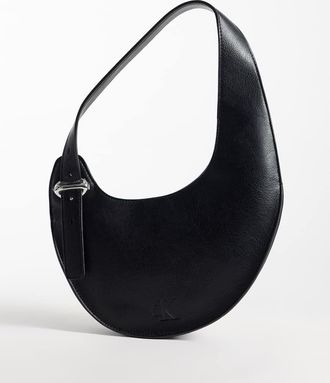 Calvin Klein sac port&eacute; &eacute;paule asym&eacute;trique &agrave; boucle noir