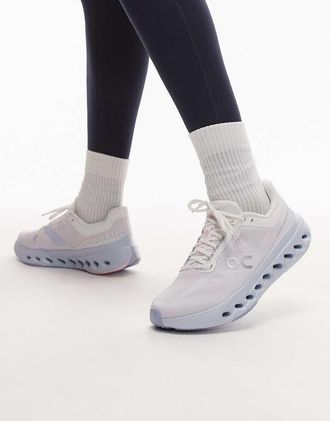 On Cloudsurfer Next - Laufschuhe in Wei&szlig; und Flieder